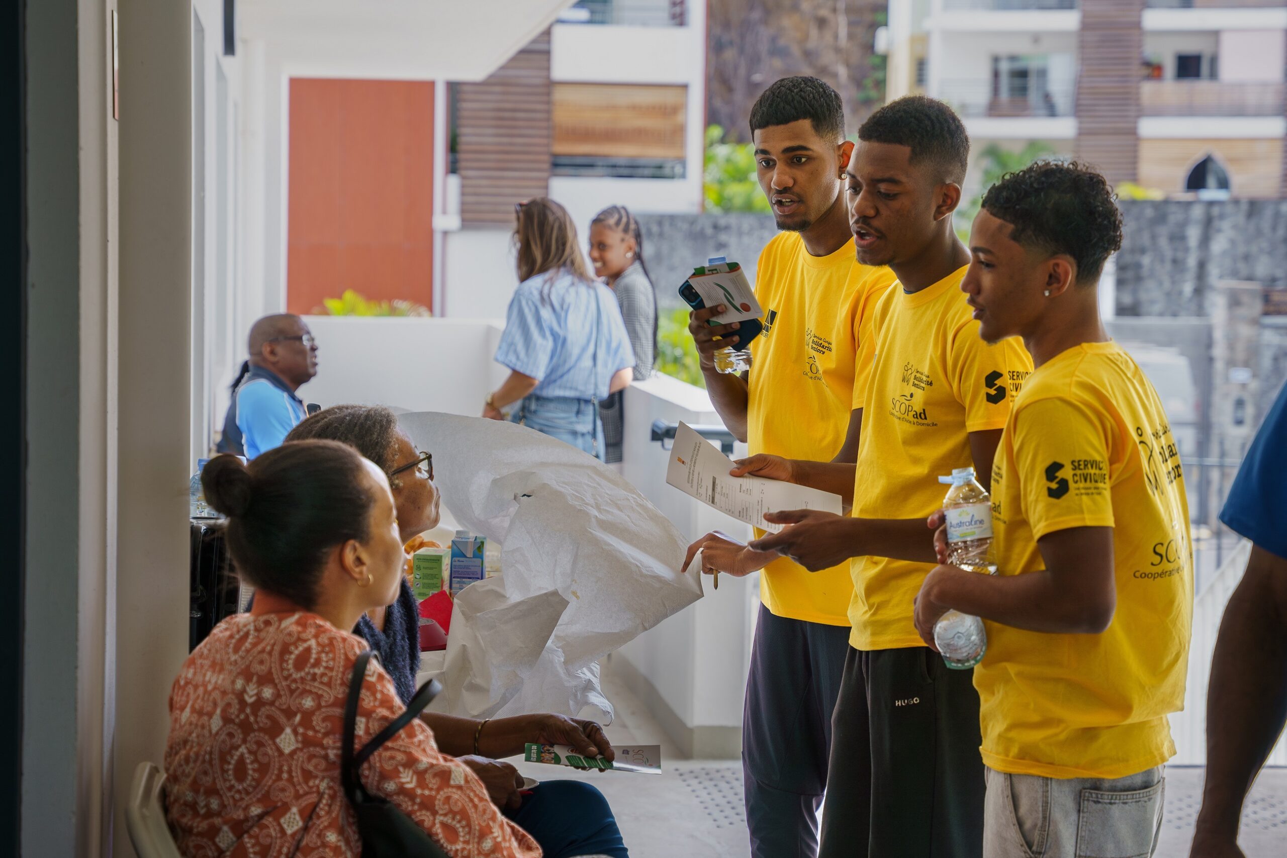 La solidarité intergénérationnelle pour lutter contre l’isolement de ...