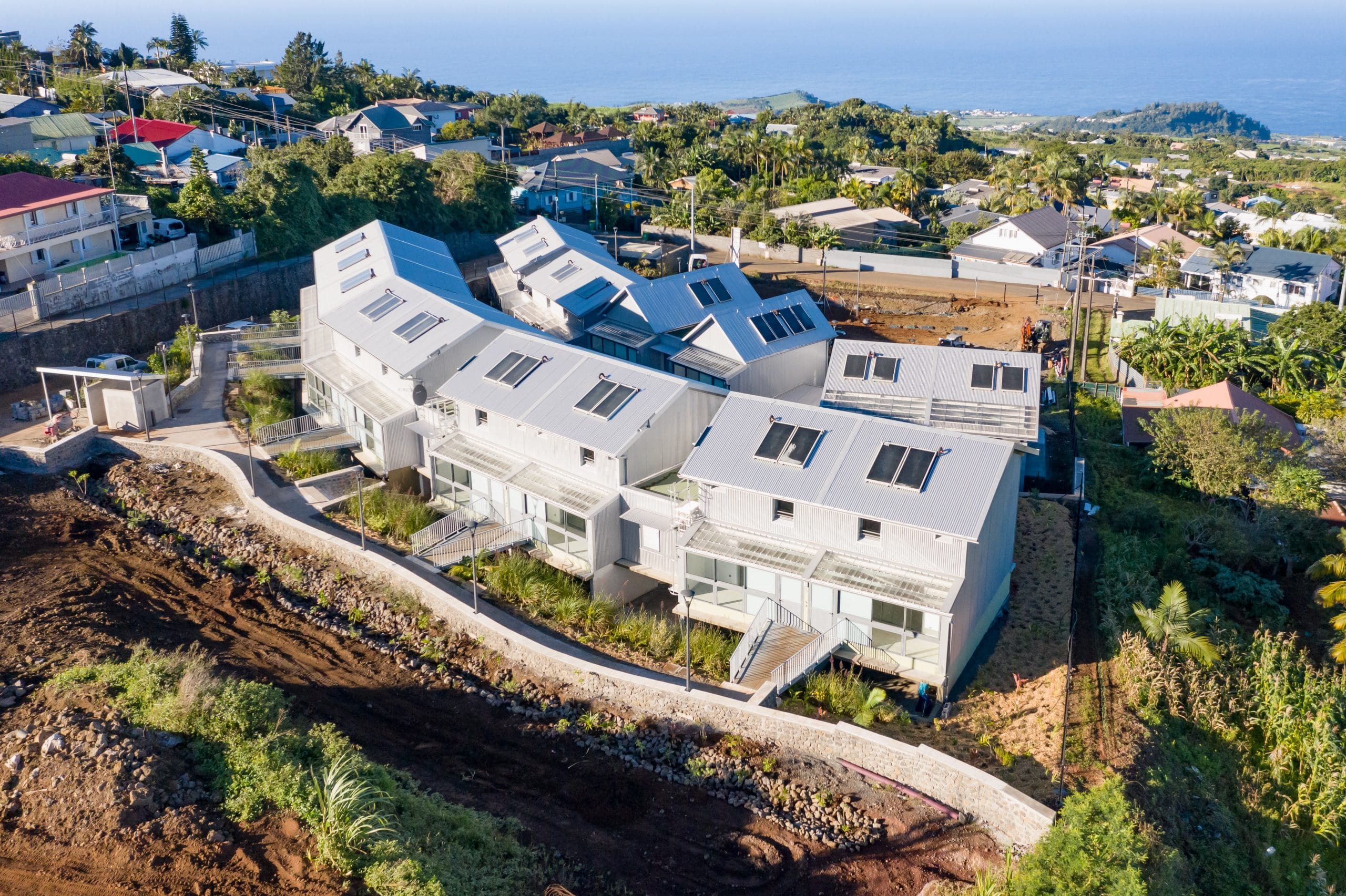 Les hauts de Petite-Ile accueillent 21 familles - Semader